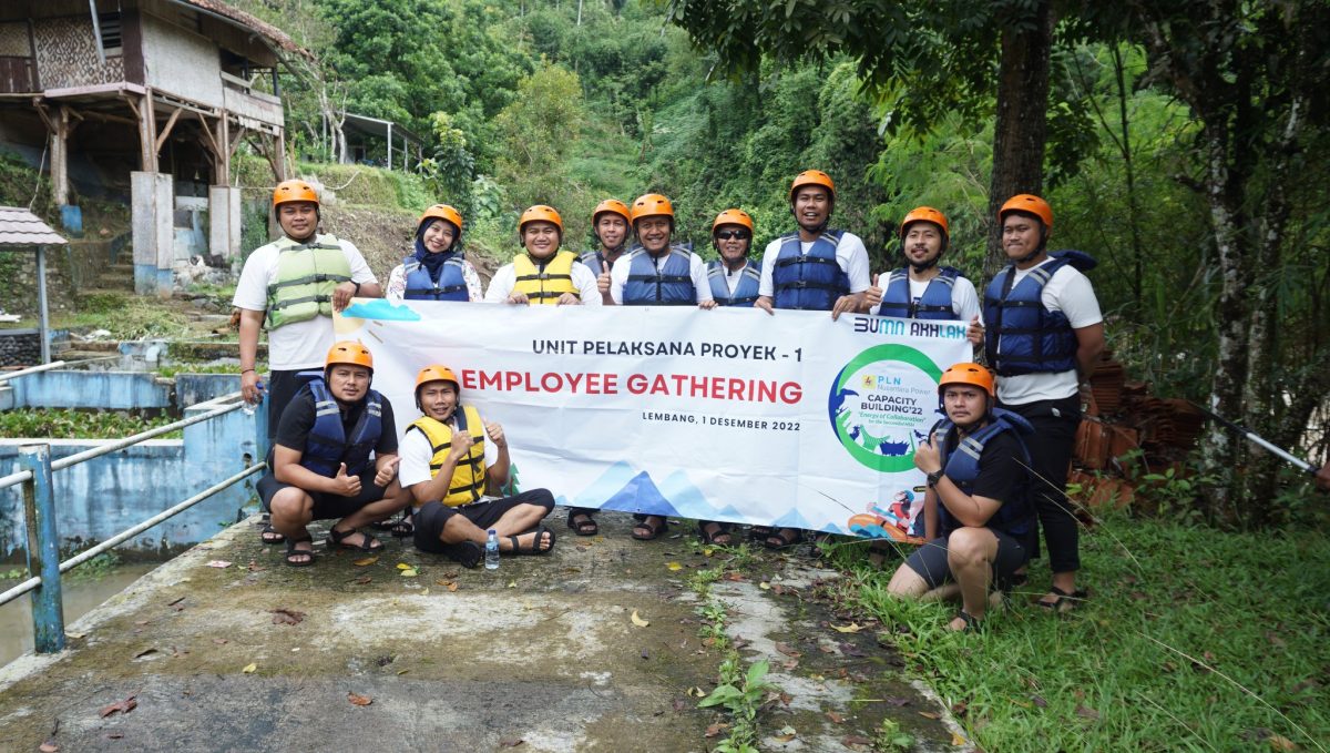 Galeri Kegiatan Employee Gathering, Outbound & Rafting bersama Karyawan ...