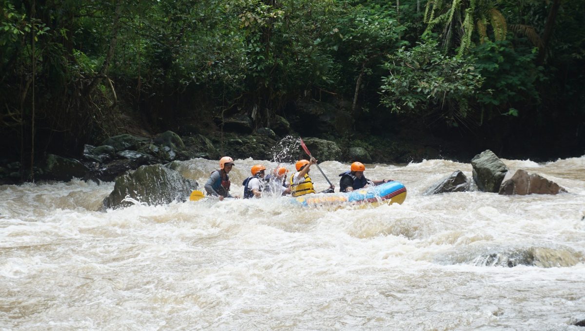 Galeri Kegiatan Employee Gathering, Outbound & Rafting bersama Karyawan ...