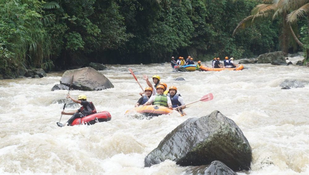 Galeri Kegiatan Employee Gathering, Outbound & Rafting bersama Karyawan ...