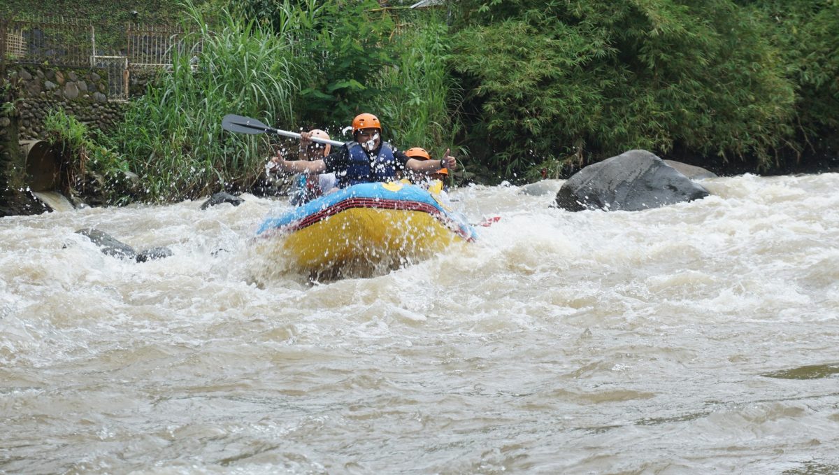 Galeri Kegiatan Employee Gathering, Outbound & Rafting bersama Karyawan ...